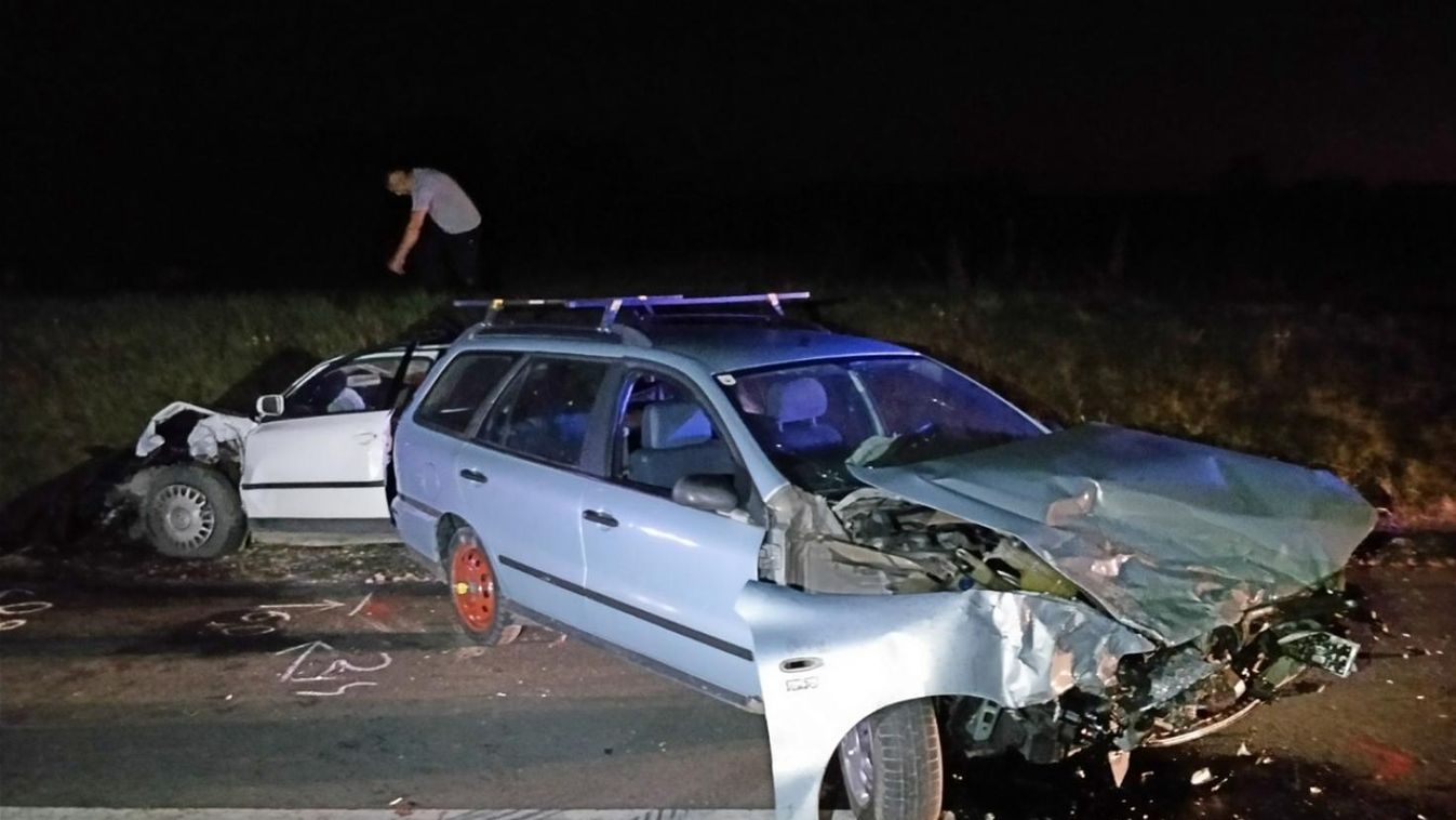 Se rendszám, se jogsi – közlekedésre alkalmatlan autó okozott balesetet