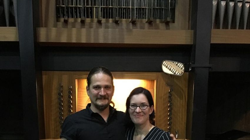 VAOL - A jáki Máté Judit és férje, Nagy Gyula Dublinból jönnek haza az ...