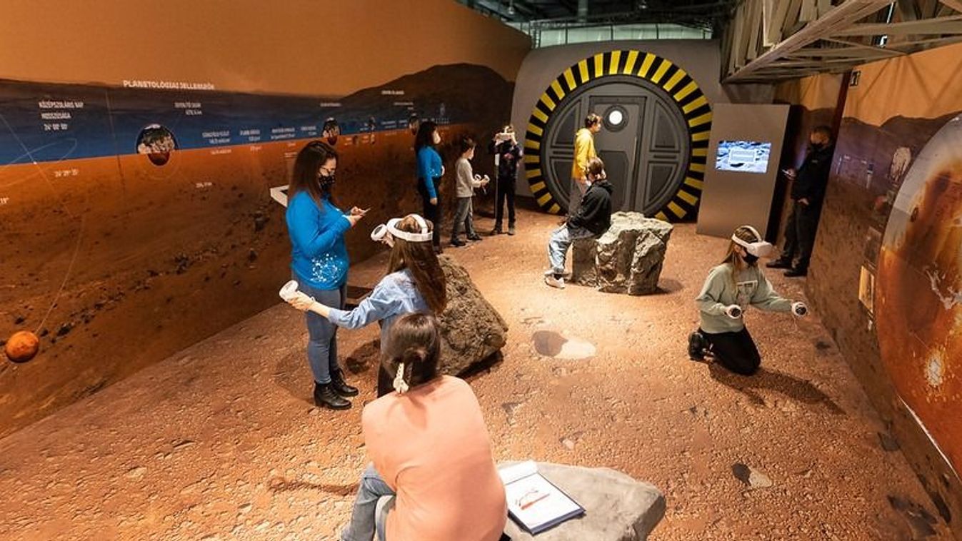 Már csak pár hétig sétálhatunk a Mars sziklái között az Álmok Álmodói ...