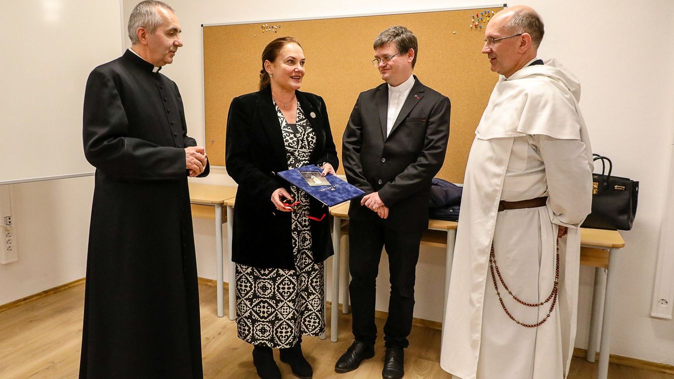 A Batthyány család tagjai is eljöttek a filmvetítésre