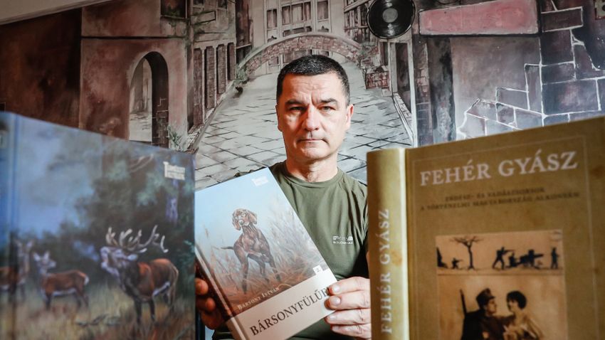 VAOL - Bársony István vadász-író novelláiból szerkesztett kötetet a ...