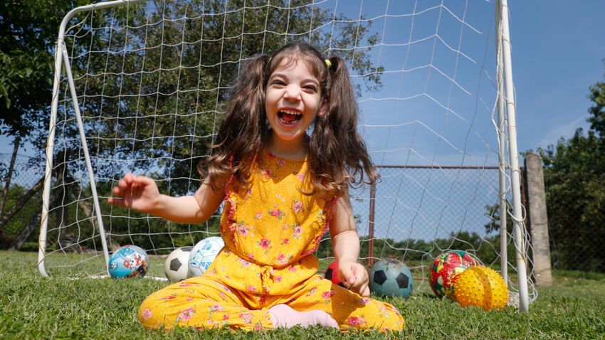 VAOL - Kornélia új testet kapott a külföldi műtéttel - Az agysérült ...