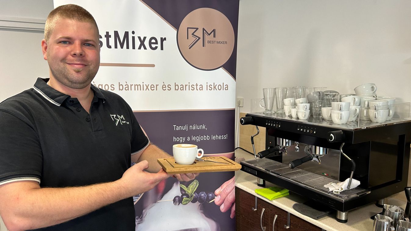 Kávékészítés mesterszinten - Podcast vendégünk Ruis Dávid barista oktató