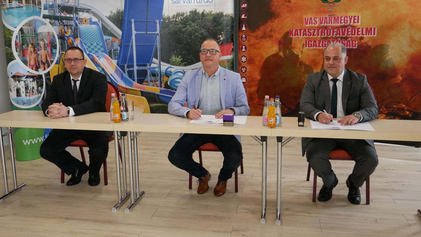 Együttműködik a sárvári fürdő és a katasztrófavédelem