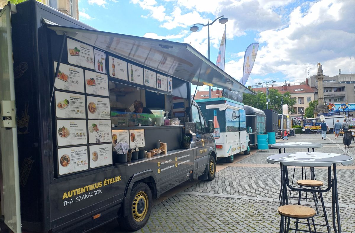 Food Truck Show, mini vidámpark a szombathelyi Fő téren – megnéztük az ...