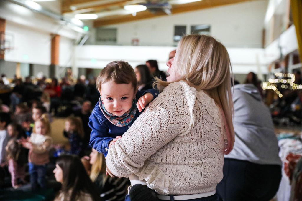 Alma együttes és adventi kézműves vásár Táplánszentkereszten